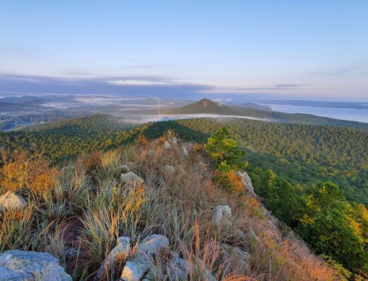 Hawksbill Crag - Popular Hiking Area in Kingston